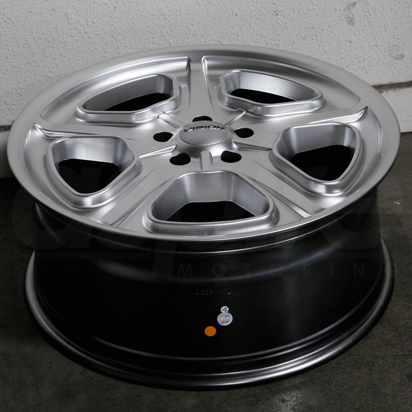 Vision Wheels 147 Daytona Hyper Silver– Wheels Outlet